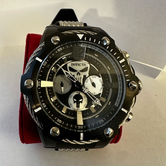 Invicta | Accessories | Limited Edition Marvel Punisher 53mm Watch ...